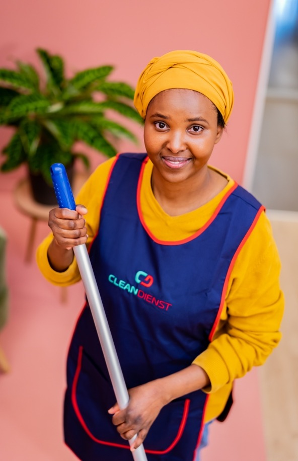 Brugse schoonmaakbedrijf Cleandienst zet onverminderd zijn opmars verder | Cleandienst